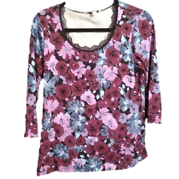 Laura Ashley | Tops | Laura Ashley Floral Blouse Wlace S | Poshmark